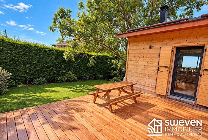 Maison 5 pièces à Égat, à vendre