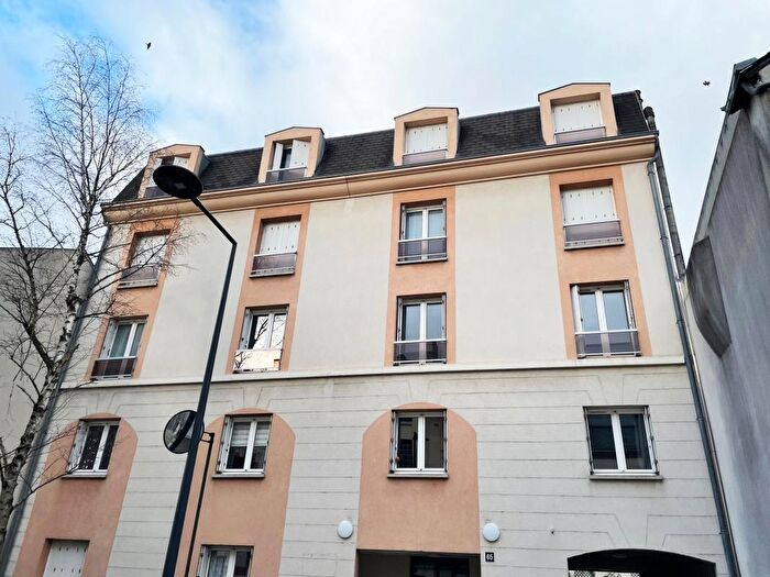 Appartement à vendre - Orléans, Faubourg Saint-Jean - 3 pièces - 2 chambres