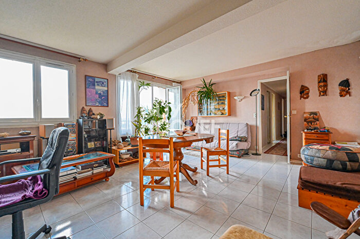 Appartement à vendre - Charenton-le-Pont, Pasteur, Saint-Pierre - 3 pièces - 2 chambres