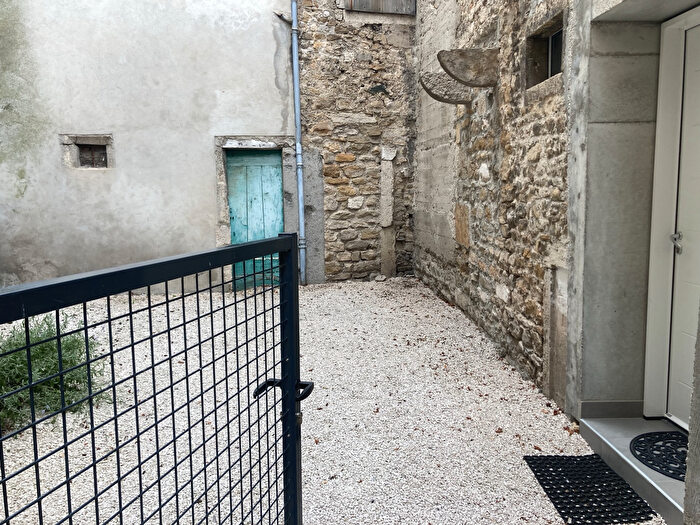 Appartement à louer - Lagnieu - 2 pièces - 1 chambre