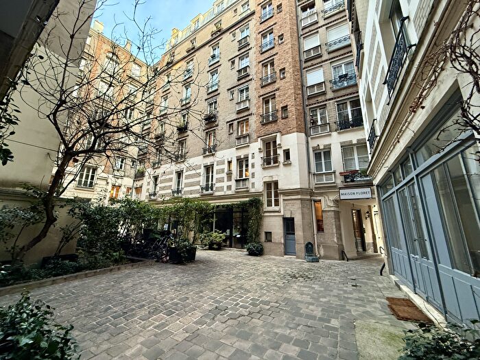 Appartement à vendre - Paris e , Saint-Gervais - 2 pièces - 1 chambre