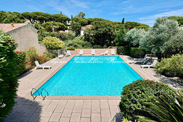 Sainte-Maxime, Saquèdes, Quilladou, Garonnette, Golfe : Maison 4 pièces à vendre