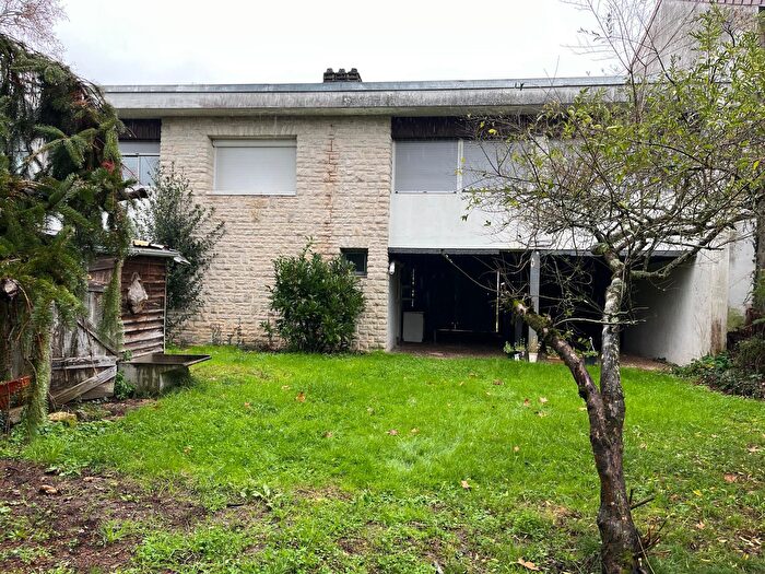 Maison à vendre - Bergerac, Centre-ville - 5 pièces - 4 chambres