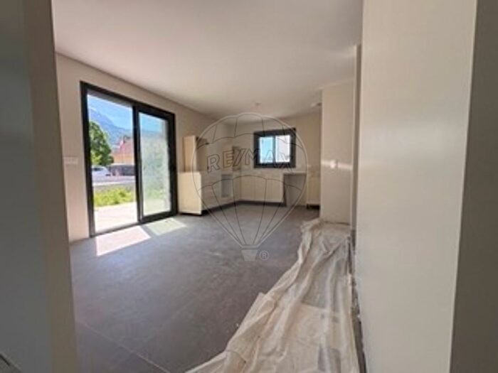 Maison 5 pièces à vendre à Scionzier