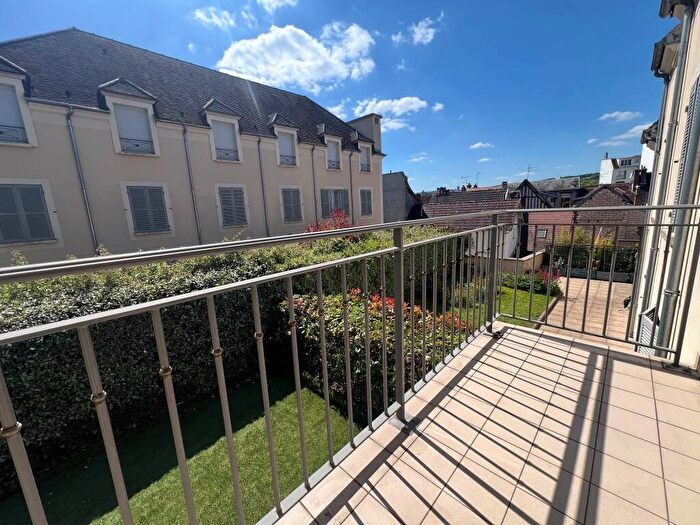 Sens : Appartement 3 pièces à louer