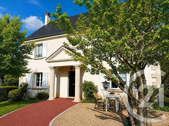 Pacy-sur-Eure : Maison 5 pièces à vendre