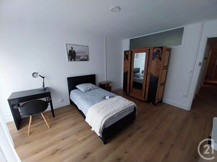 Appartement à louer - Liévin, Centre-ville - 1 pièce - 3 chambres