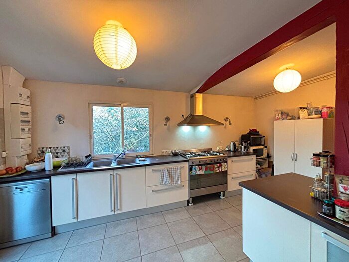 Maison à louer - Bourg Neuf, Mont-de-Marsan - 6 pièces - 5 chambres