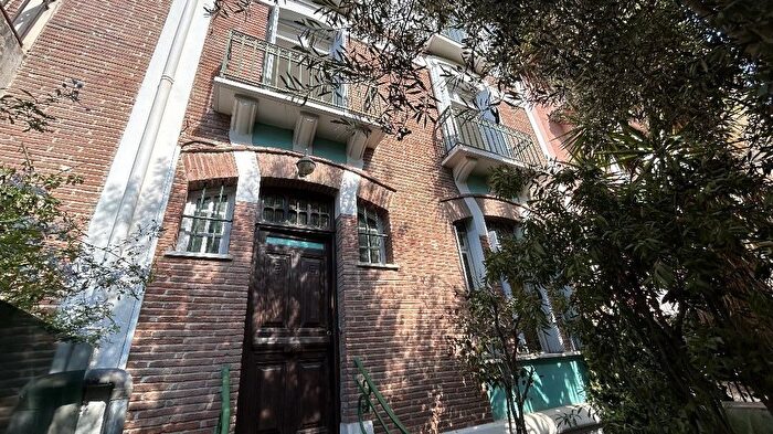 Maison à vendre - Perpignan, Clémenceau - 8 pièces - 4 chambres