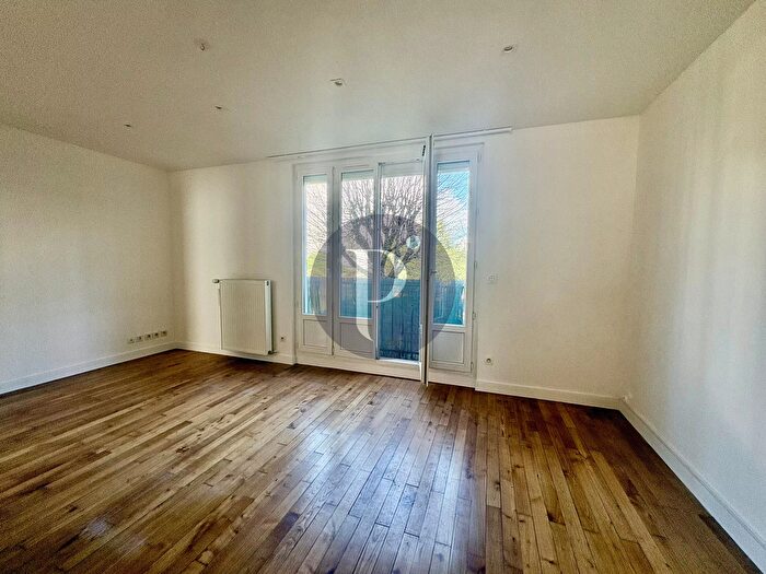 Appartement à vendre - Vitry-sur-Seine - 3 pièces - 2 chambres