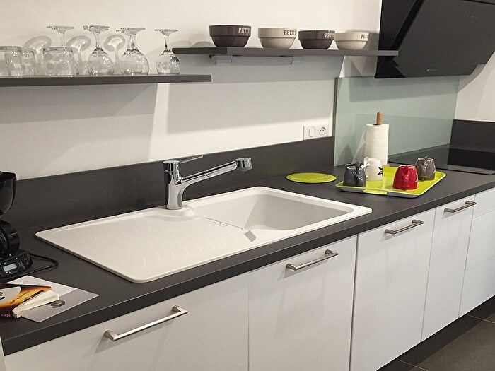 Maison à louer - Clermont-Ferrand, Jaude, Fontgiève Saint-Alyre - 3 pièces - 2 chambres