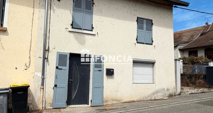 Morestel : Maison 5 pièces à louer