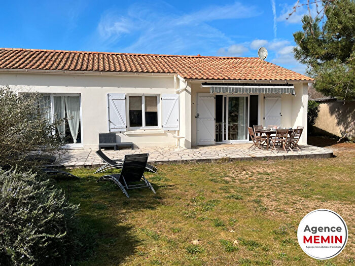 Maison à vendre - Les Sables-dOlonne - 5 pièces - 3 chambres