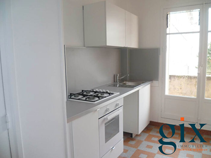 Appartement 3 pièces à Grenoble, Notre-Dame, Mutualité, à louer