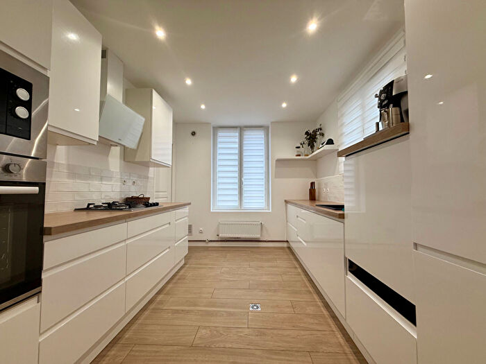 Maison à louer - Montataire, Gournay, Fonds de Montataire - 7 pièces - 4 chambres