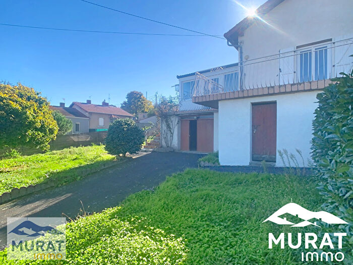 Maison à vendre - Auzat-la-Combelle - 3 pièces - 2 chambres