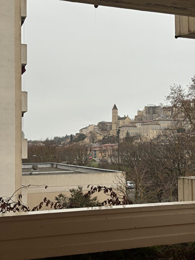 Appartement à louer - Auch, Faubourgs - 5 pièces - 3 chambres