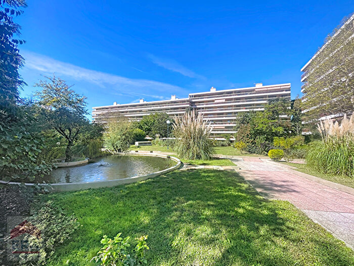 Appartement à vendre - Marseille e , Le Cabot - 4 pièces - 2 chambres