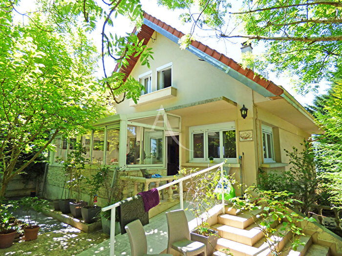 Maison à vendre - Gagny, Plateau, Franceville - 5 pièces - 3 chambres