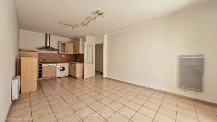 Appartement à louer - Marseille ème arrondissement - 2 pièces - 1 chambre