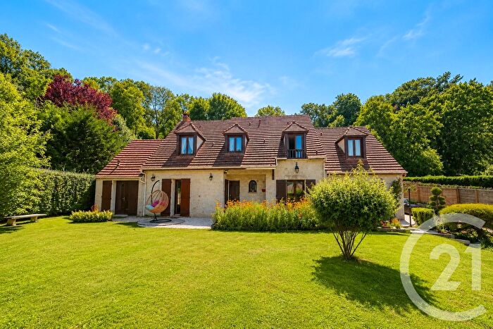 Nesles-la-Vallée : Maison 7 pièces à vendre
