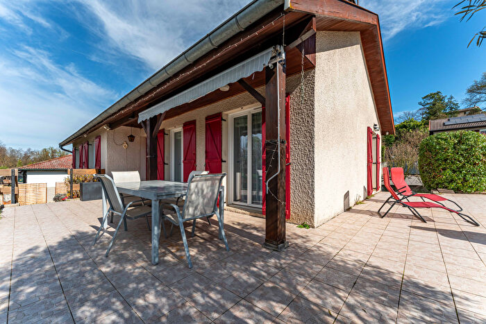 Maison à vendre - Tignieu-Jameyzieu - 5 pièces - 4 chambres