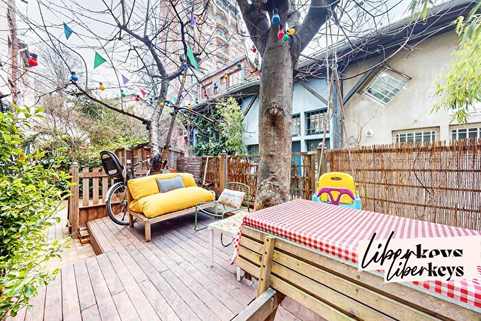 Appartement à vendre - Paris e , Gambetta - 4 pièces - 2 chambres