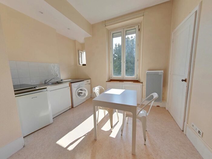 Appartement 2 pièces à Grenoble, Berriat, à louer