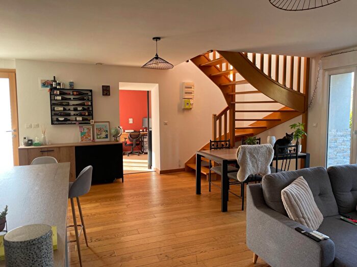 Maison à vendre - Beure - 4 pièces - 3 chambres