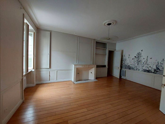 Appartement 3 pièces à Centre Ville, La Rochelle, à louer