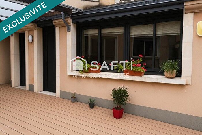 Maison à vendre - Sillé-le-Guillaume - 5 pièces - 4 chambres