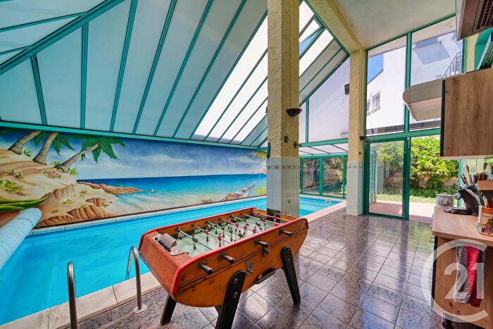 Maison à vendre - Grenoble, La Capuche, Grands Boulevards - 11 pièces - 7 chambres