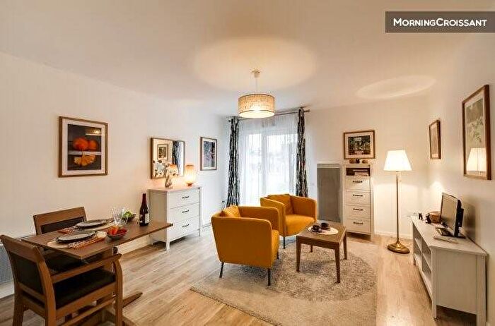 Appartement à louer - Centre, Olivet - 2 pièces - 1 chambre