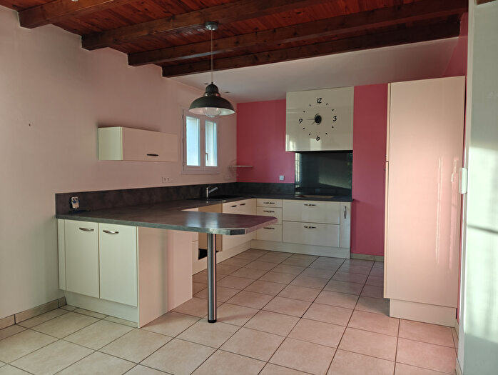 Maison à vendre - La Digne-dAmont - 5 pièces - 4 chambres