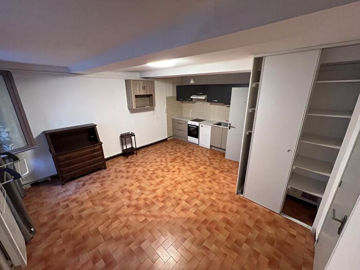 Saint-Laurent-de-la-Salanque : Maison 4 pièces à vendre