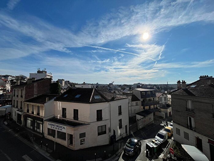 Appartement à louer - Parapluies, Fontenay-sous-Bois - 5 pièces - 3 chambres