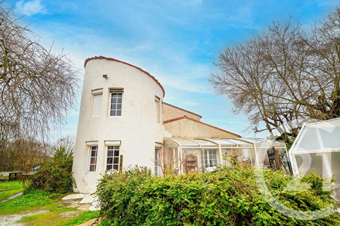 Maison à vendre - Médis - 8 pièces - 3 chambres