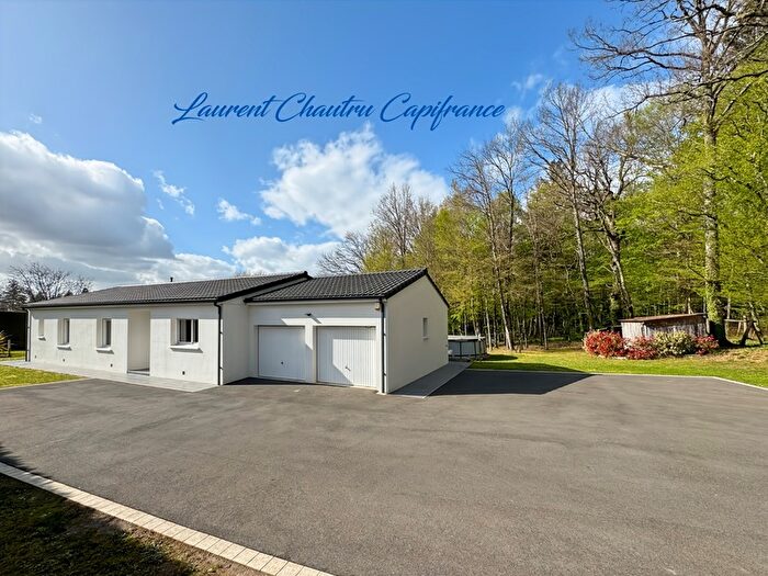 Maison à vendre - Bassillac - 5 pièces - 4 chambres