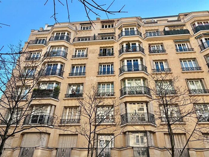 Appartement à vendre - Paris e , Porte de Saint-Cloud, Auteuil-Sud - 3 pièces - 1 chambre
