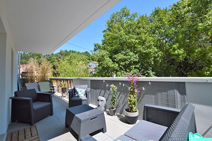 Appartement à vendre - Bouguenais, Le Bourg - 4 pièces - 3 chambres