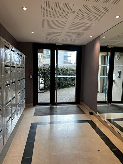 Appartement à vendre - Dammarie-les-Lys, LAbbaye du Lys, Centre-ville, Soubiron - 2 pièces - 1 chambre