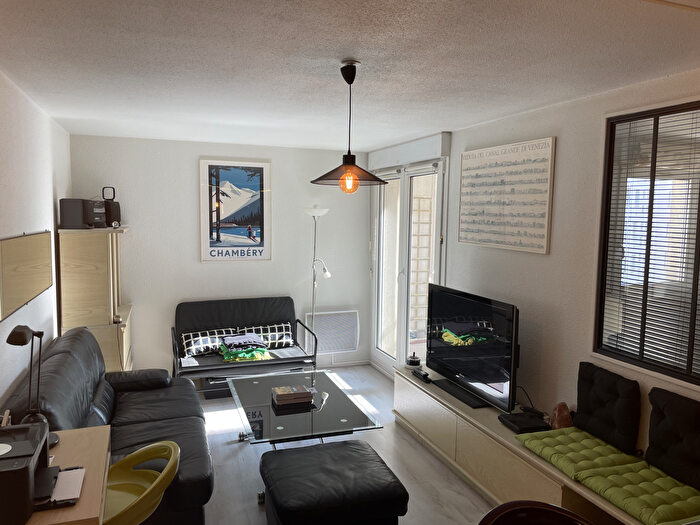 Chambéry, Centre-ville - Appartement 2 pièces à louer
