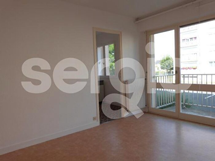 Appartement 1 pièce à louer à Angers, Les Hauts de Saint-Aubin