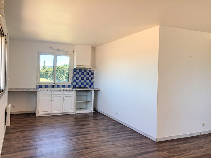 Appartement à louer - Berre-létang, Chemin des Limites, Raffinerie Shell - 3 pièces - 2 chambres