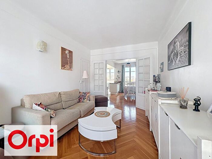 Appartement à vendre - Châtillon, Stade - 2 pièces - 1 chambre