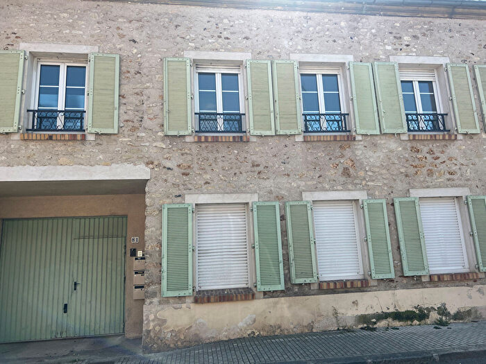 Mézières-sur-Seine - Appartement 4 pièces à vendre