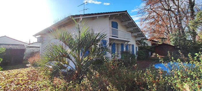 Maison à vendre - Mont-de-Marsan, Saint-Médard - 6 pièces - 4 chambres