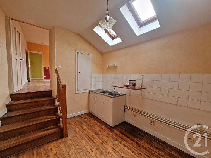 Saint-Pierre-le-Moûtier - Appartement 2 pièces à louer