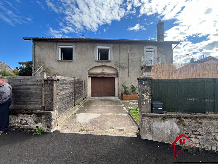 Maison à vendre - Bougnon - 10 pièces - 4 chambres