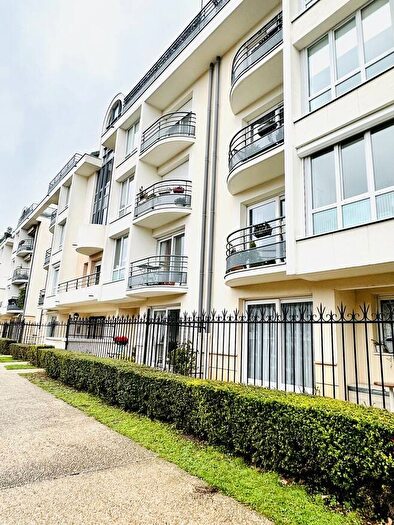 Appartement à louer - Capucins, Compiègne - 1 pièce